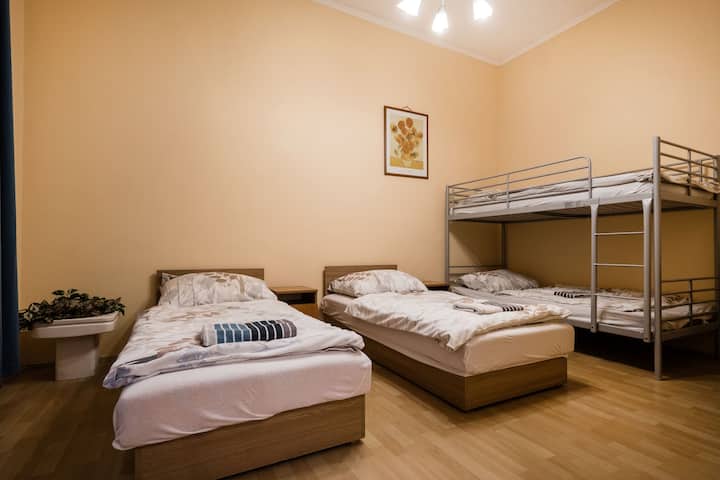 Apartment In The City Centre - Budapest