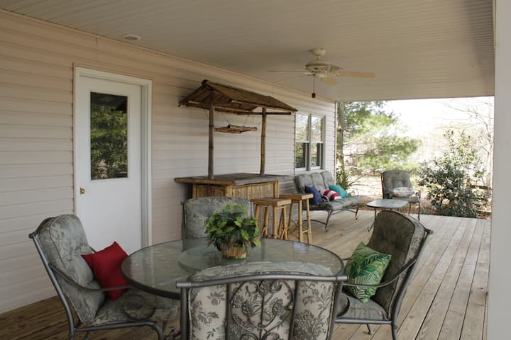"Sailor's Rest” At Beautiful Ingram Bay Marina - Reedville, VA