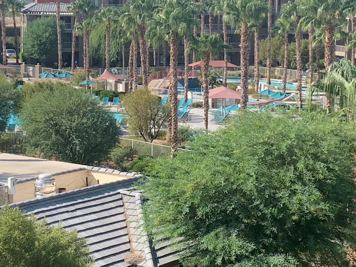 2br Palatial Suite - Indio, CA