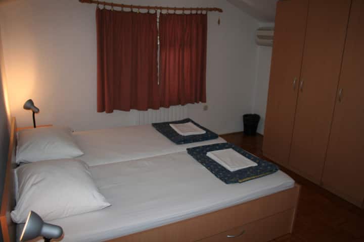N Room - Biograd na Moru