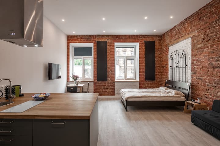 V Tsentre Zolotogo Treugolnika Flat - San Petersburgo