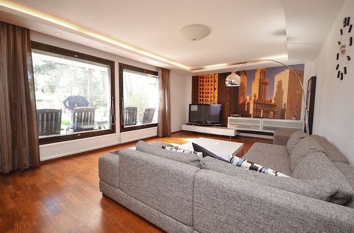 Beautiful House - Peaceful Neighborhood - Rovaniemi