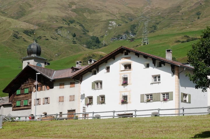 Bed And Breakfast Im Schloss! - Madesimo