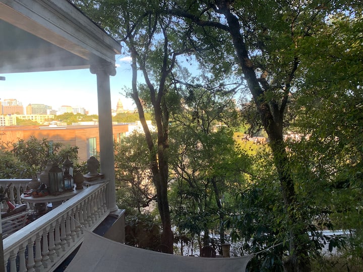 The Overlook Downtown Monthly Rental - Austin, TX