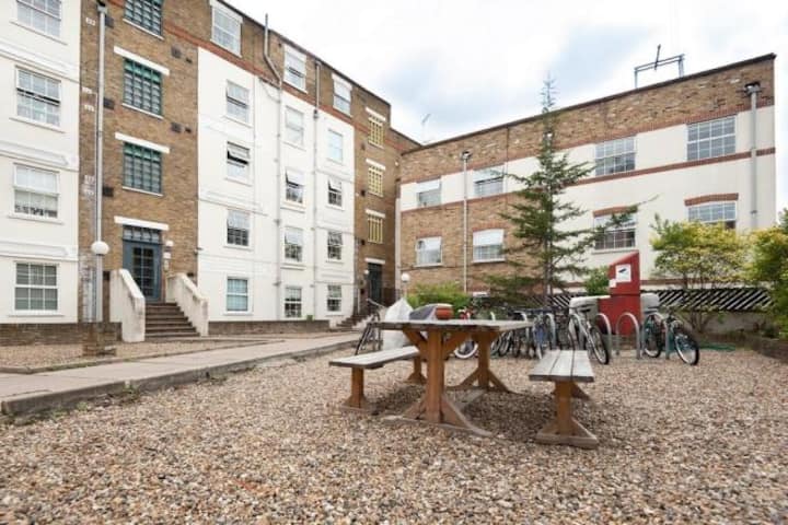 Cosy 1 Bedroom Flat Near Spitalfield Market - London