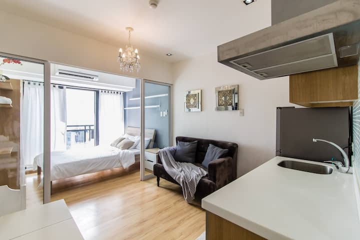 Studio For Rent In Makati In The City Center - 馬卡蒂