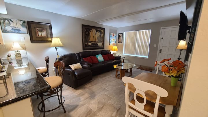 Surfside 1#107 Beachcondo Heated Pool Hotub - South Padre Island