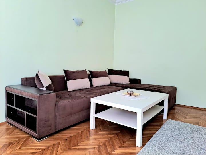 Karavelov Suite - Sofia