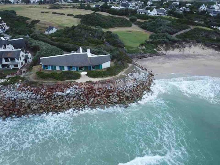 Best-located Beach House In St Francis Bay - Saint Francis Bay
