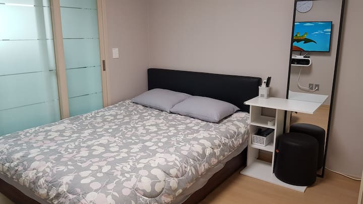 Harbor City - Busan Station