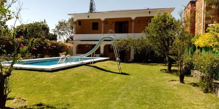 Casa Familiar Para Descanso
A 5 Min De Tlayacapan - Cocoyoc, Morelos