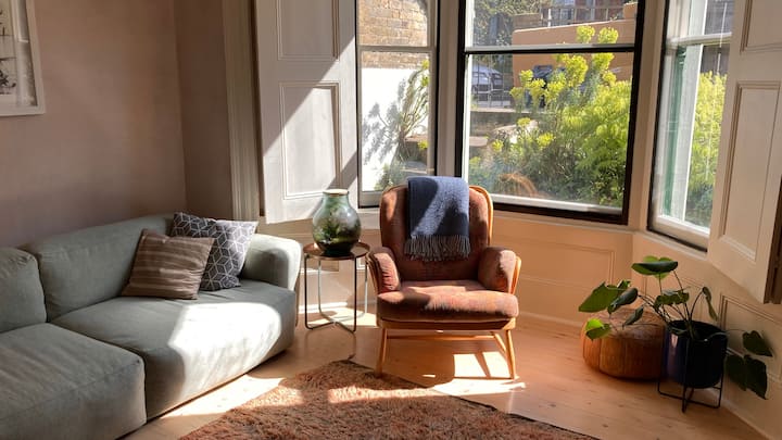 Perfectly Proportioned Stoke Newington Flat - 倫敦
