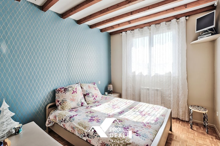Chambre Tranquille à L'étage - Saint-Priest