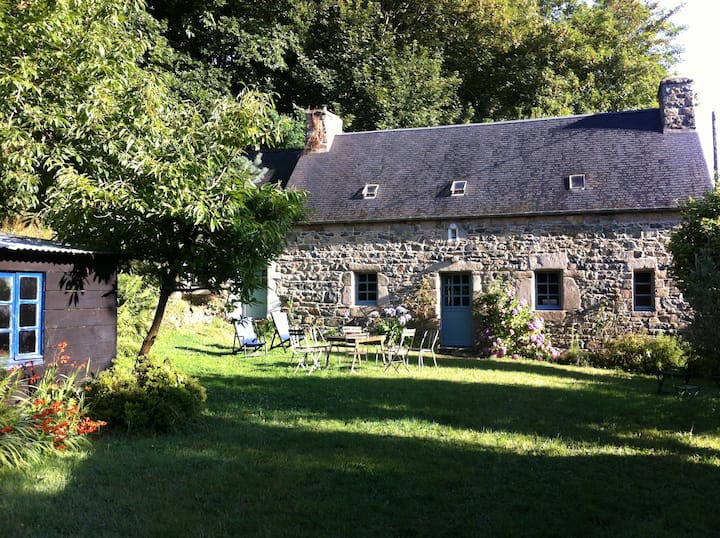 Maison De Pays Près De La Mer - Trédarzec