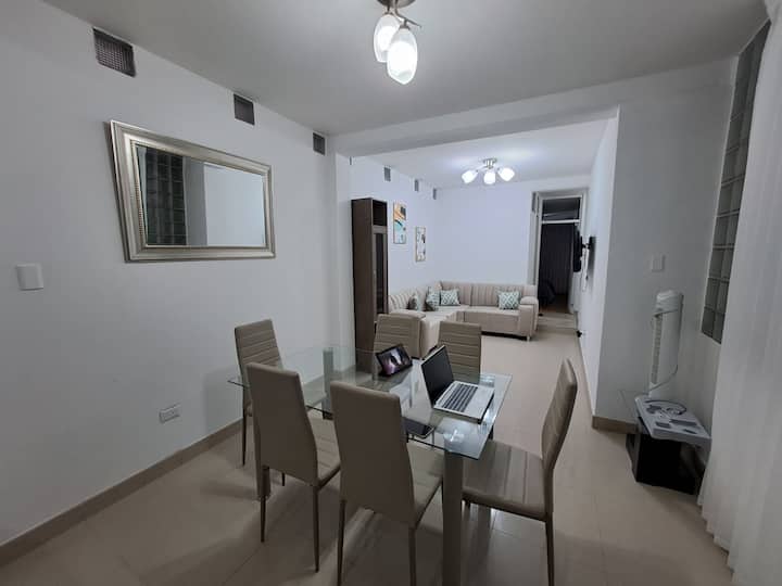 Acogedor Y Céntrico Departamento - Chiclayo