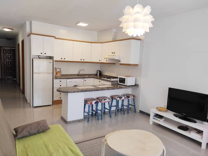 Precioso Apartamento En El Centro Del Médano - El Médano