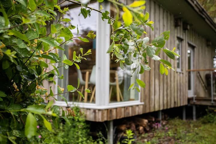 A Gorgeous Hideaway Perfect For Two, Close To The Coast - Cardigan