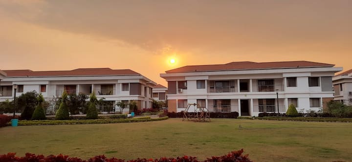 Parishreya Mizzle Lonavala 2bhk Furnish Villament - Lonavla