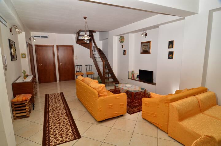 Cozy Location For Etna Excursions And Sea - Linguaglossa