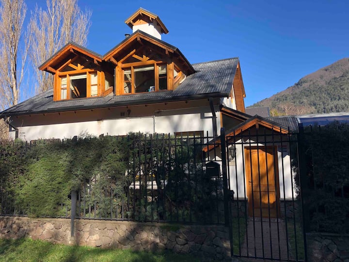 Lovely Apartment In Downtown - San Martin de los Andes