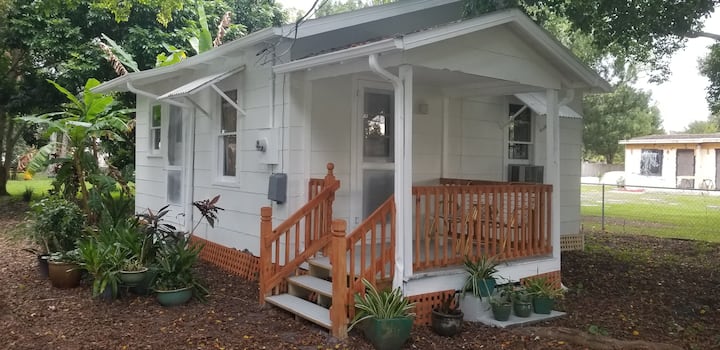 Vintage Florida Cottage 1955 - Melbourne, FL