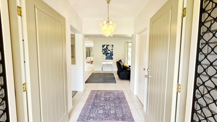 Stella, Stunning Home By The Bay - MacLeay Island