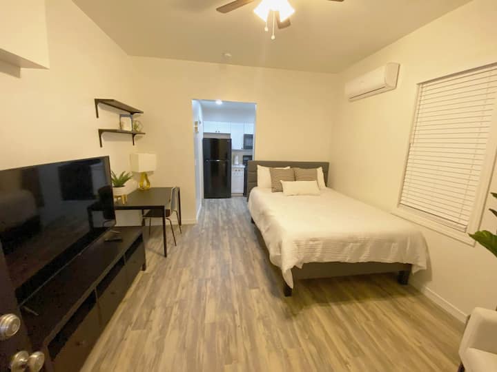 Lovely Downtown Casita In Phoenix - Grand Canyon University, Phoenix
