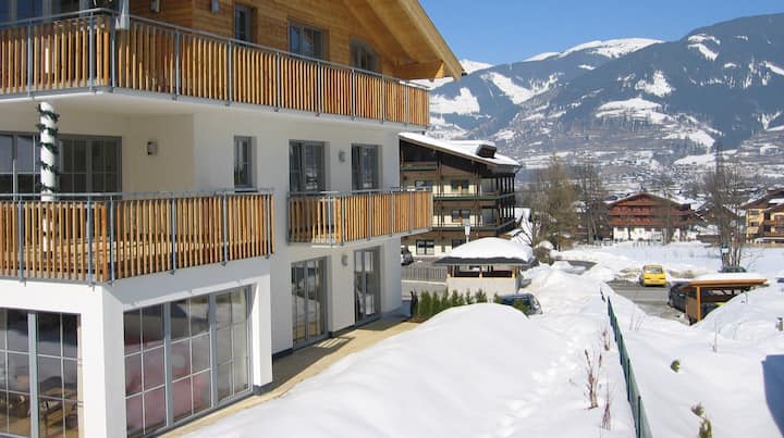 Beautiful, Modern Apartement With Parking. - Kaprun