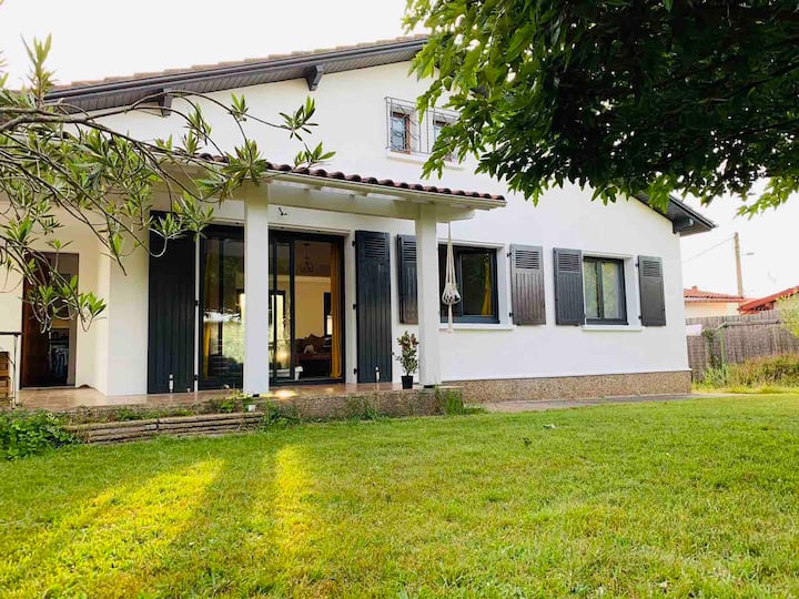 Maison 3 Chambres + 1 Studio - Anglet Montbrun - Biarritz