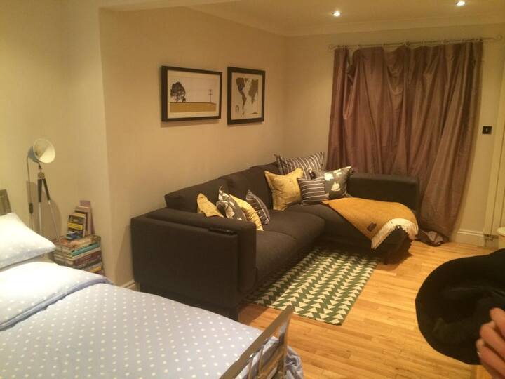 Stunning Self-contained En-suite Room On Falmer Rd - Rottingdean