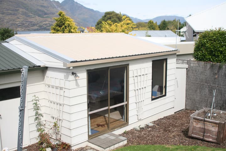 Lilliput Lodge, Kelvin Heights, Queenstown - Queenstown