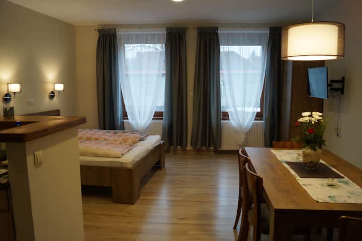 Ferienwohnung In Kronstadt, Stadtteil Bartholomae - Brassó