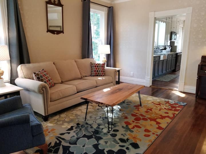 Charming Newly Renovated Historic Home - Nacogdoches, TX