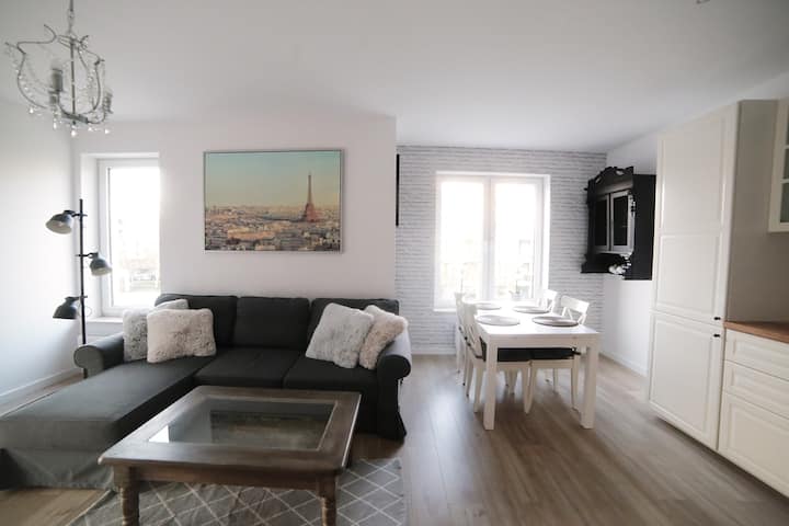 Przestronny Apartament Paris 350m Od Plaży - Kolberg