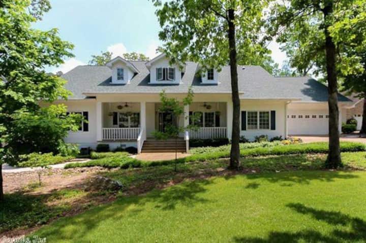 Southern Charm! Lrg Home-isabella Golf Course - Hot Springs Village, AR