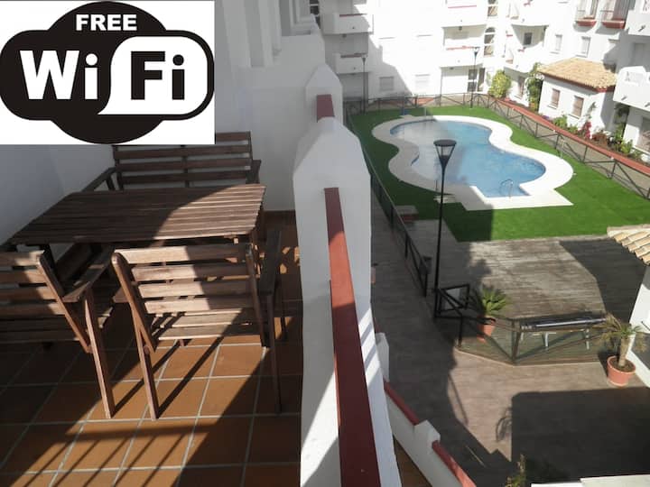 Apartamento Con Piscin, Parking, Wifi - Rota
