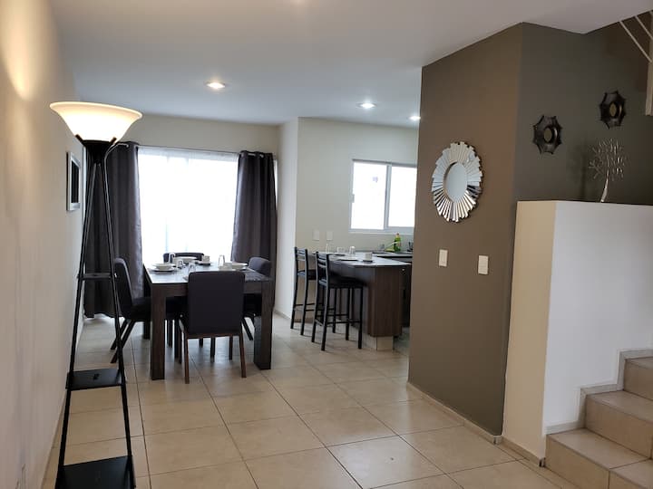 Casa Iteso Limpieza Y Comodidad 3 Hab 3.5 Baños - Tlaquepaque