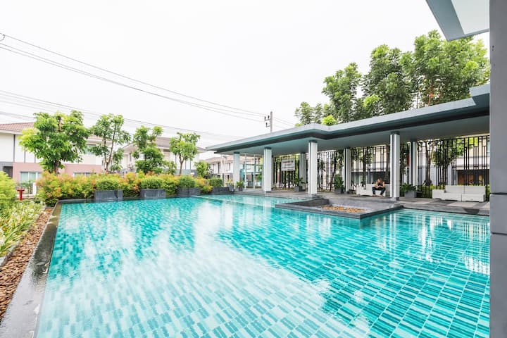 3br Villa W/high Speed Wifi, Gym, Pool, Garden - Phuket district, Thailand