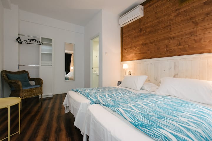 Guesthouse-habitacion Standard Con Baño Privado - Seville