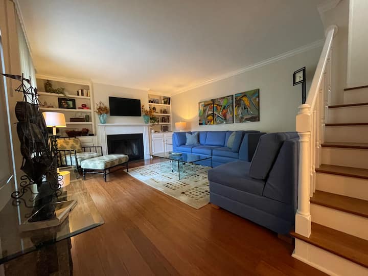 Townhome With The Perfect Location - Lexington, KY