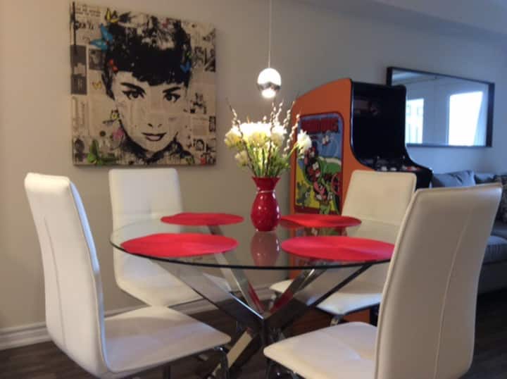 Monthly Luxury Waterfront 2 Bedrooms 2 Bathroom - Collingwood