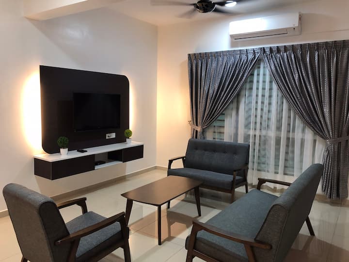 Family Homestay(2.5 Story,near Jetty& Seafood Res) - Kuala Selangor