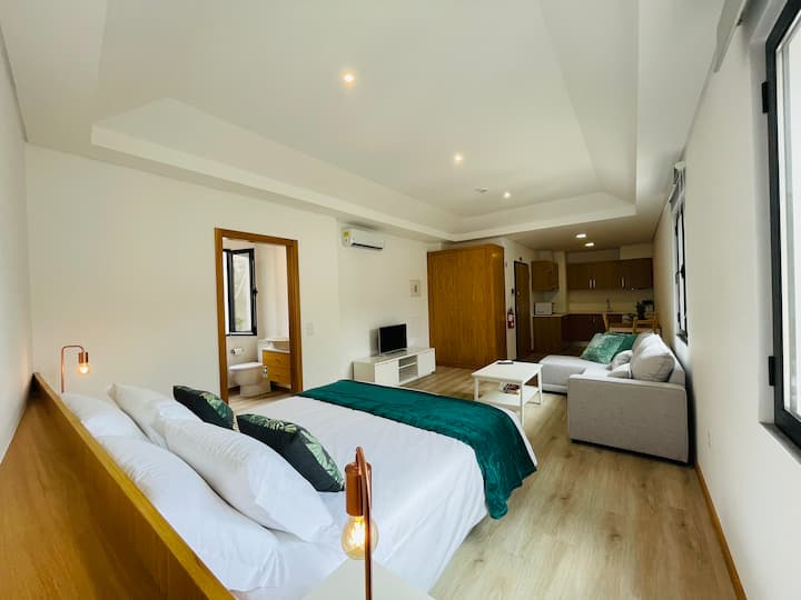 Living Funchal - Top Floor Studio - Funchal