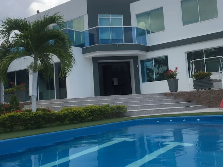 Casa Campestre Playa Mendoza. - Baranoa