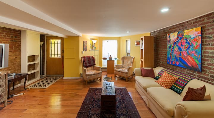 Elegant, Affordable Urban Luxury - Washington, D.C.