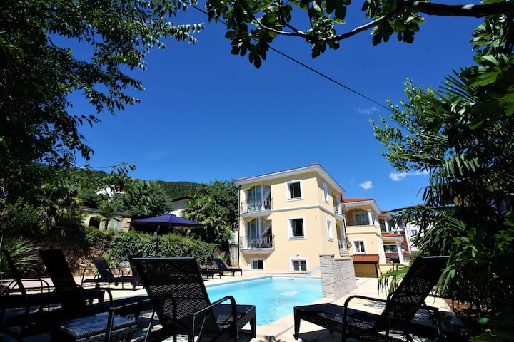 Apt1-villa Palazzo - Swimm. Pool, Lovran - Opatija - Mošćenička Draga