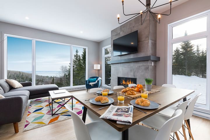 Hôtel à La Maison - Le Refuge Nordique, Vue Et Spa - Charlevoix Regional County Municipality