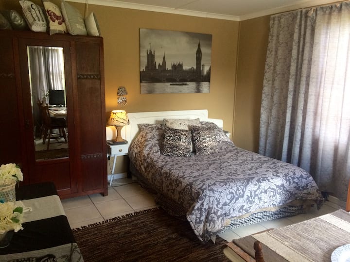 Gig Bb Cathcart And Selfcatering - Cathcart