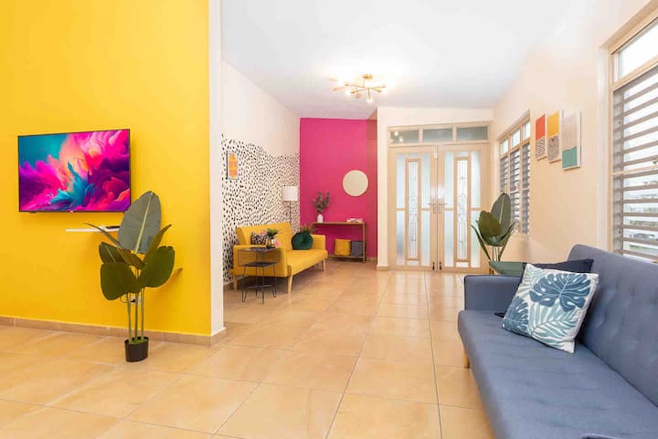 Eclectic Fun House - Levittown