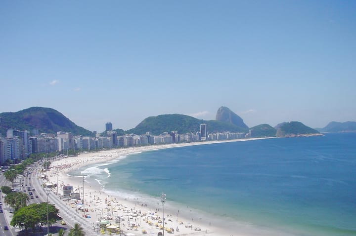 Appartement De 300 M Près De La Plage De Copacabana - Copacabana